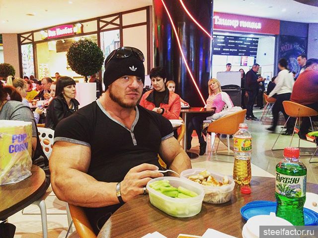 Адам Абакаров / Adam Abakarov - ЗВЕЗДЫ БОДИБИЛДИНГА - МУЖЧИНЫ ...